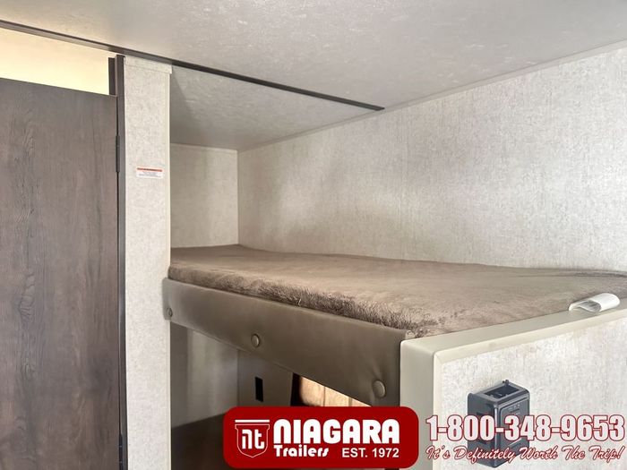 Starcraft AUTUMN RIDGE 180BHS 2019 Used RV for Sale in St. Davids ...