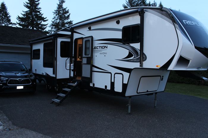 Grand Design 311bhs 2021 Used RV for Sale in Langley Twp, British ...