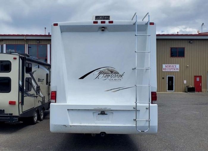 Damon Motor Coach Daybreak 2010 Used RV for Sale in Calgary, Alberta ...