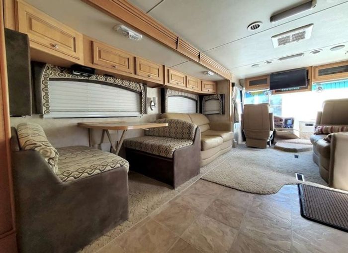 Damon Motor Coach Daybreak 2010 Used RV for Sale in Calgary, Alberta ...