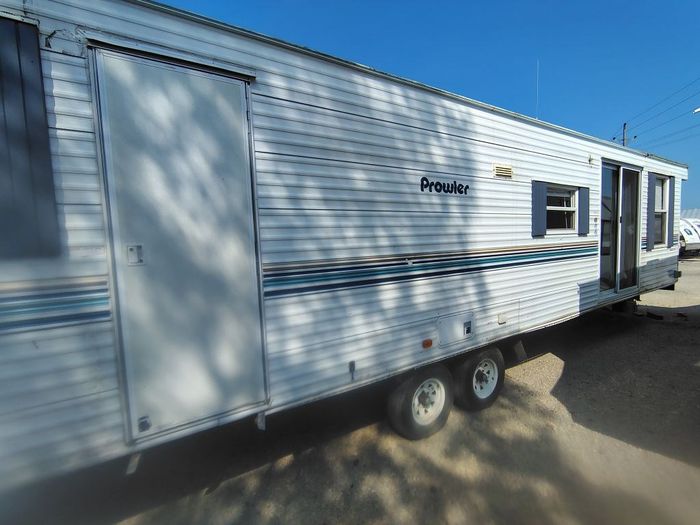 FLEETWOOD PROWLER 39F 2002 Used RV for Sale in London, Ontario ...
