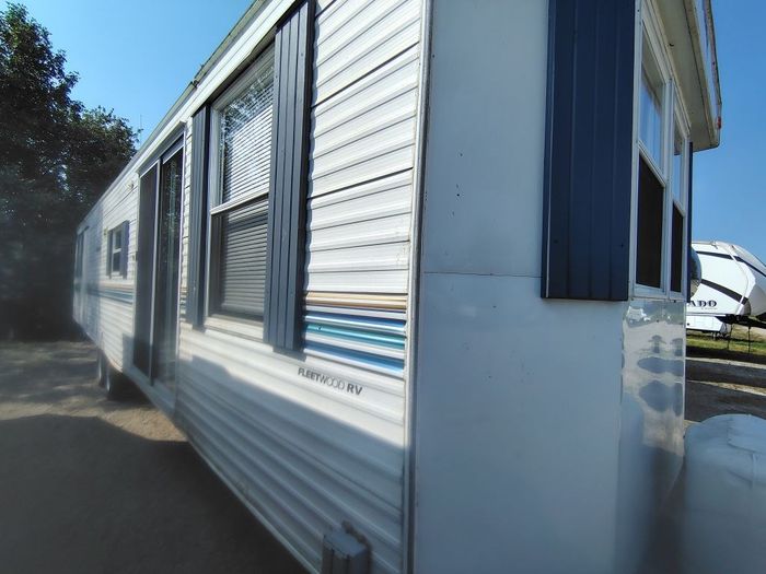 FLEETWOOD PROWLER 39F 2002 Used RV for Sale in London, Ontario ...