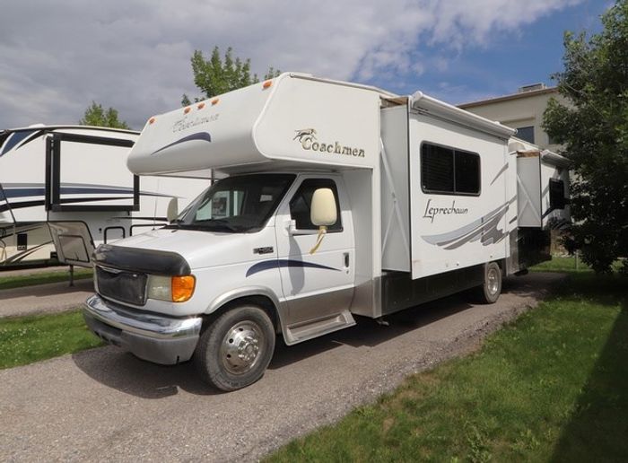 COACHMEN LEPRECHAUN 2005 Used RV for Sale in Calgary, Alberta ...