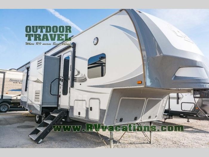 Highland Ridge RV Open Range Light LF295FBH 2018 Used RV for Sale in ...