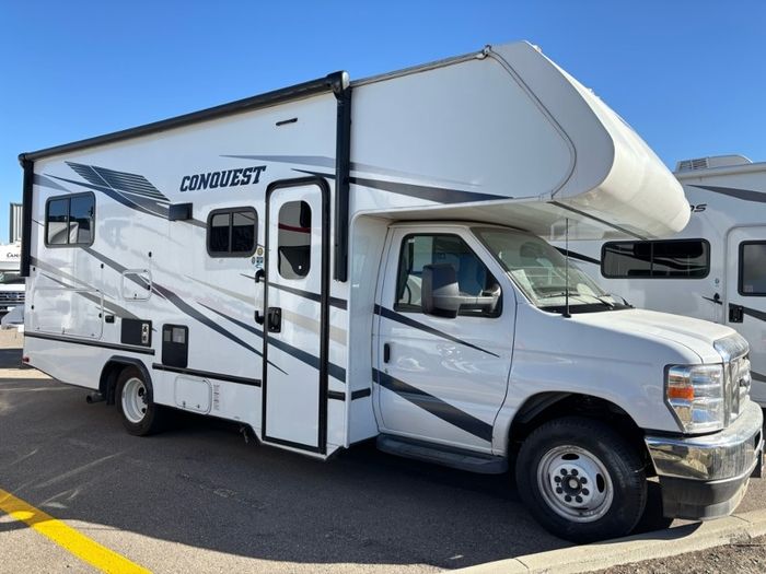 Conquest 6238 2025 Used RV for Sale in Calgary, Alberta - RVDealers.ca
