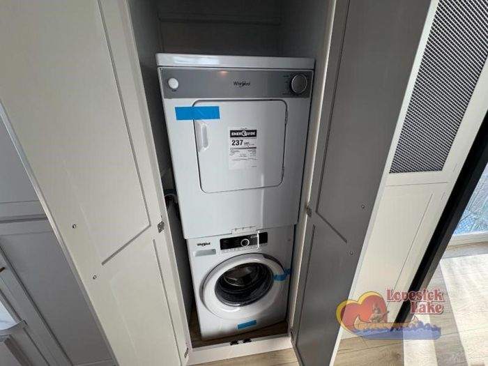 Kropf Canadian Series 645IUWD 2026 New RV for Sale in Burleigh Falls ...