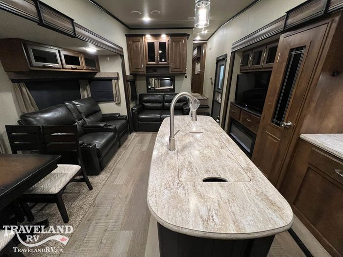 Grand Design RV REFLECTION 320MKS 2019 Used RV for Sale in Weyburn ...