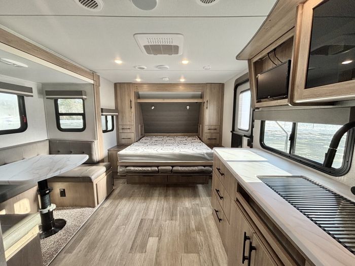 Grand Design RV IMAGINE XLS 17MKE 2023 Used RV for Sale in Bridgewater ...